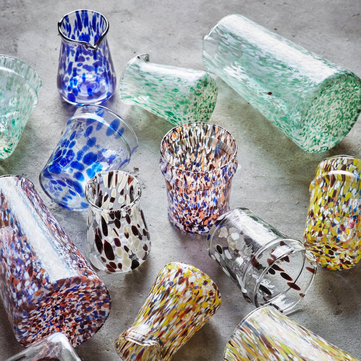 Splatter Glass Water Jug Green – Rhool